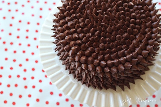 Chocolate Kisses Cake - girl. Inspired.