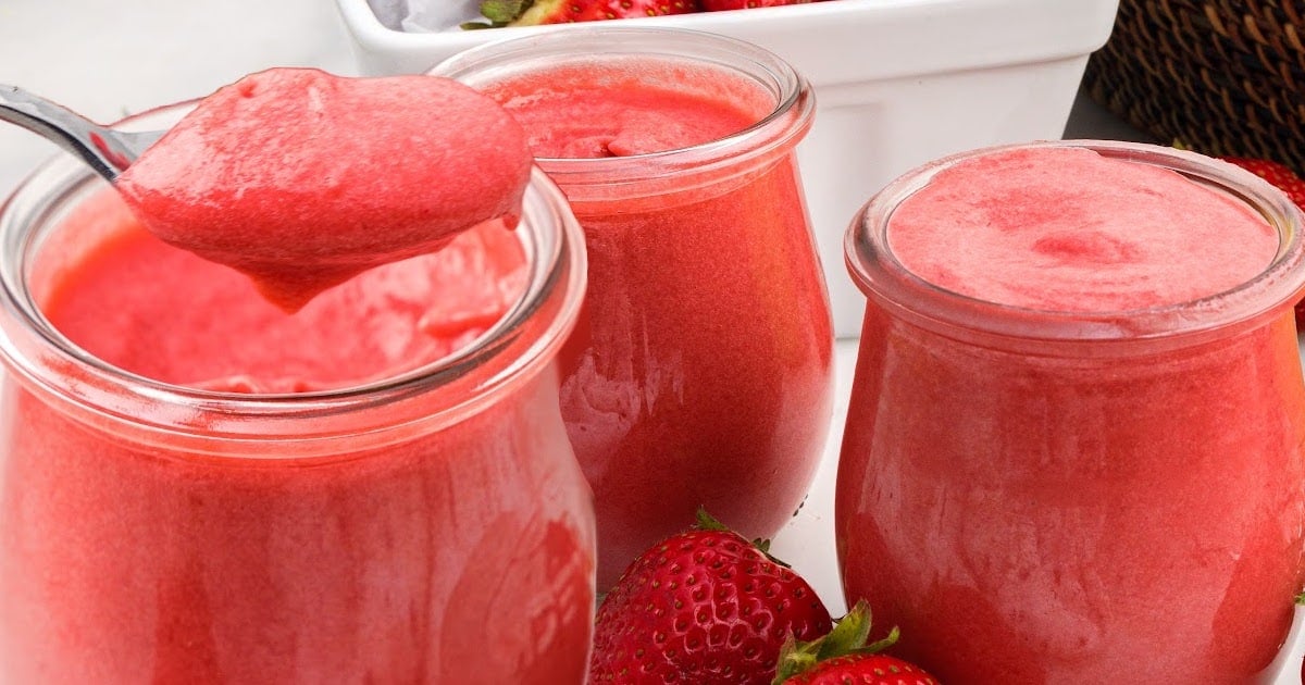 Strawberry Curd - girl. Inspired.