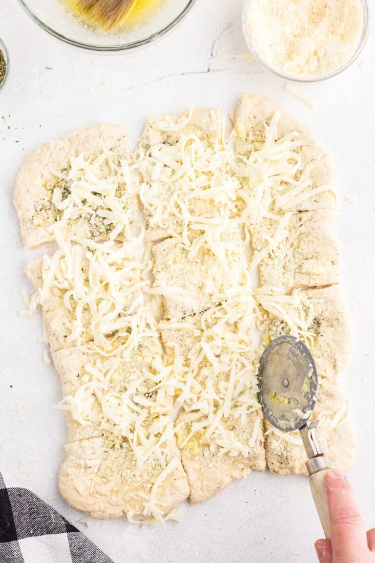 Pull Apart Garlic Bread - girl. Inspired.