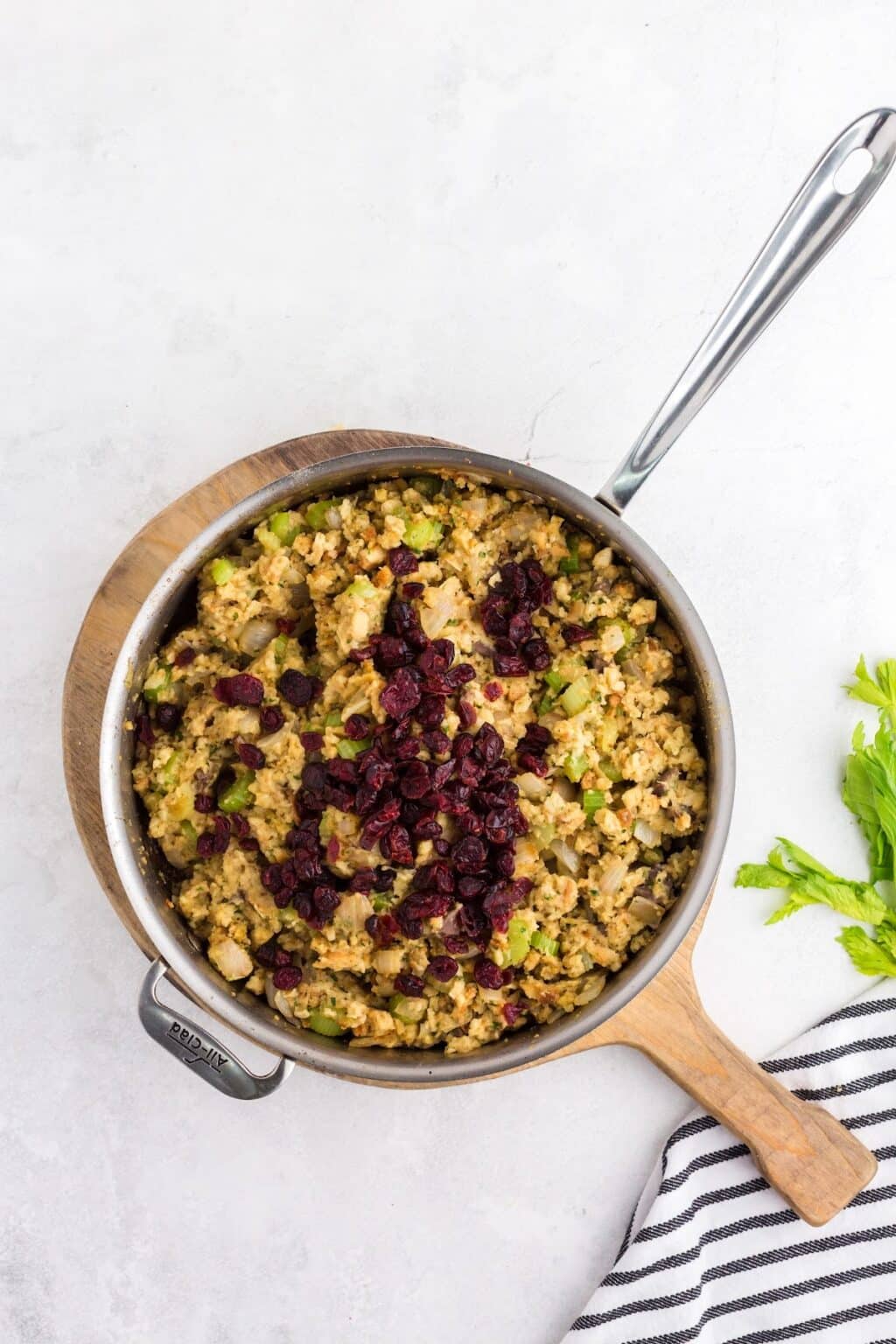 Thanksgiving Stovetop Stuffing - girl. Inspired.